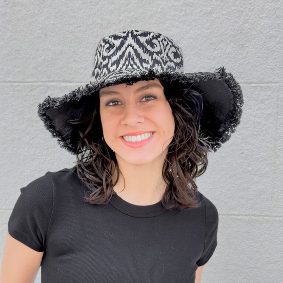 Sprigs | Accessories | Ikat Reversible Wide Brim Bucket Hat | Poshmark